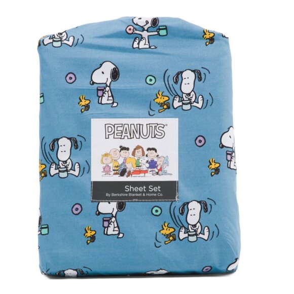 Peanuts | Bedding | Peanuts Blue Peanuts Morning Coffee Sheet Set ...